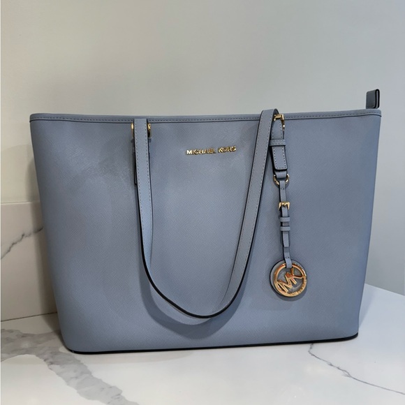 Michael Kors | Bags | Michael Kors Jet Set Top Zip Tote Travel Bag In ...